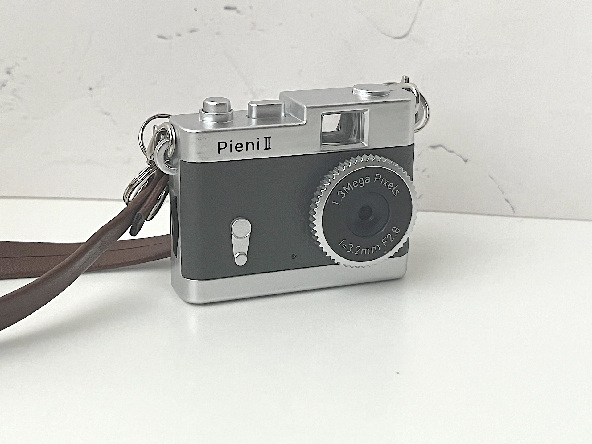 【完全解説】トイカメラ「Pieni II」の使い方や動画、パソコン接続方法などを詳しく解説！ | ふたきせブログ